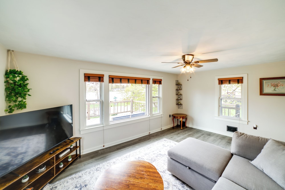Columbia City Vacation Rental W/ Lake Access - Indiana (State)