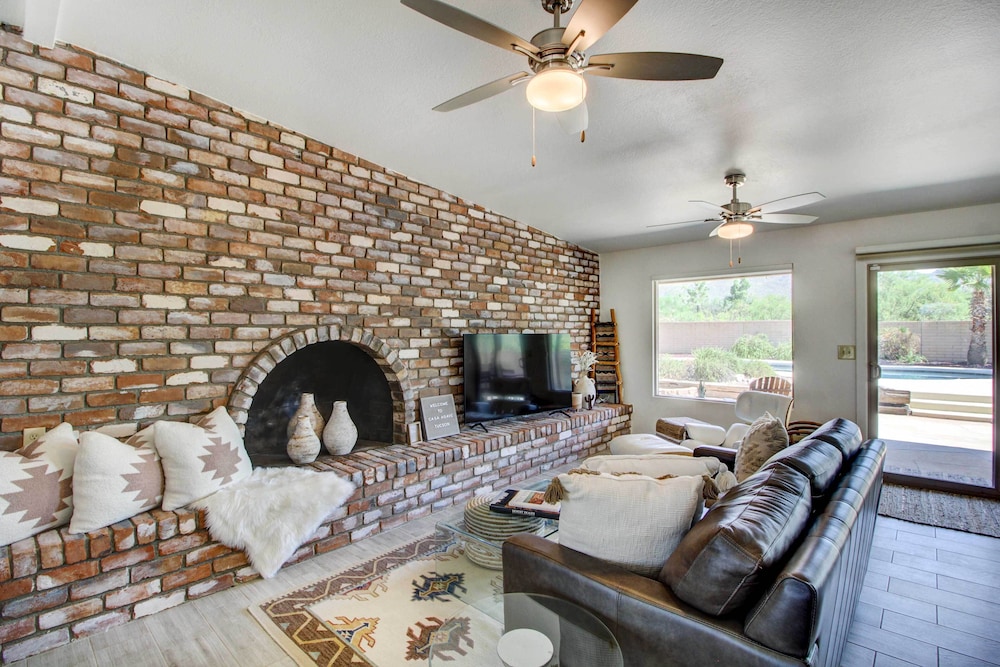 Stylish Tucson Home W/ Patio & Private Pool! - Tucson, AZ