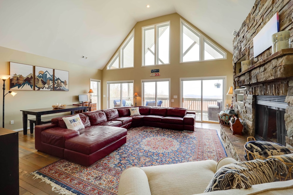 Deck, Grill & Fire Pit: Sugar Mountain Retreat! - Banner Elk, NC