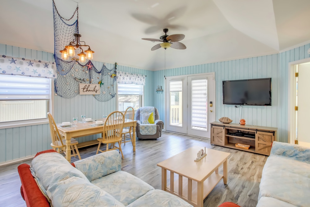 Myrtle Beach Cottage, Walk To Pools + Beach! - Myrtle Beach, SC