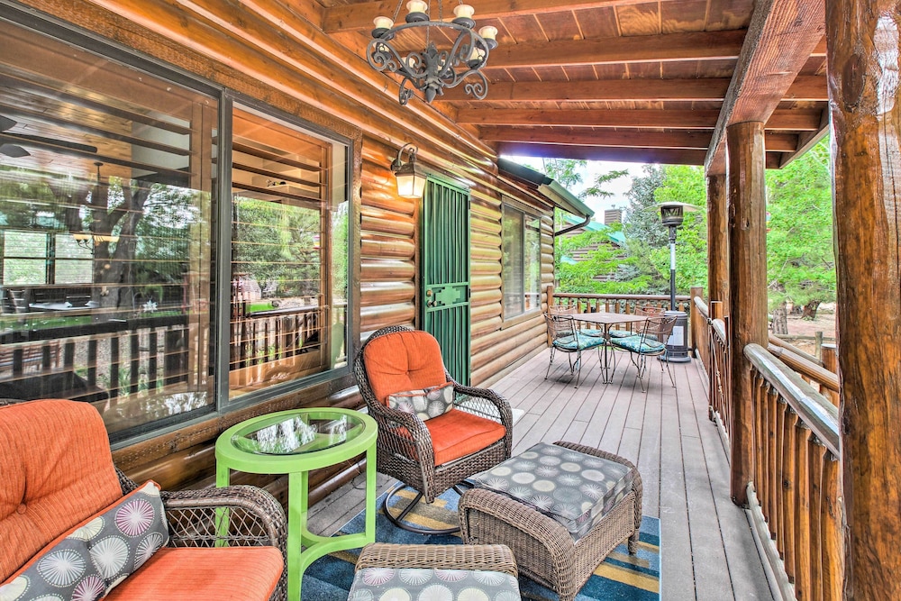 3 Mi To Trails: Woodsy Retreat In Overgaard! - Arizona