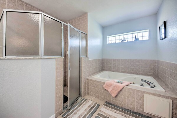 Pool & Fenced Yard: Sebring Retreat - Bonnet Lake, FL