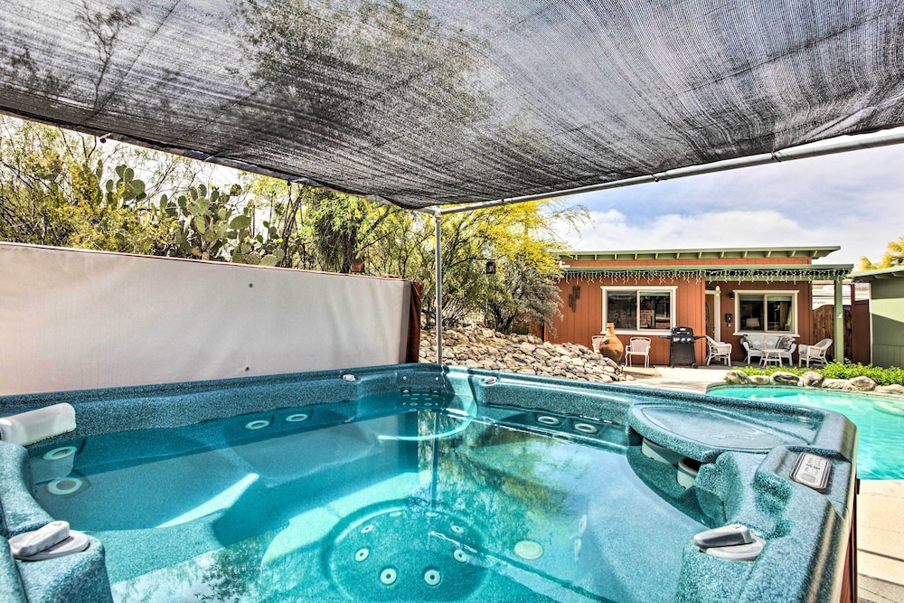 Lovely Tucson Home W/ Private Pool & Hot Tub! - Tucson, AZ