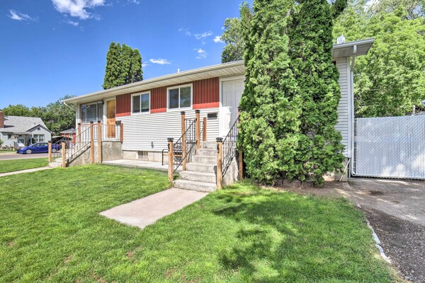 Cozy Townhome: Near Dtwn, Hospital & College! - Pocatello, ID