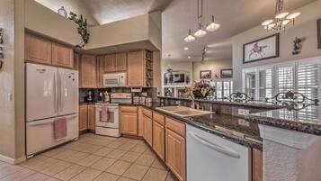 Casa (4 Bedrooms) | Parte interna