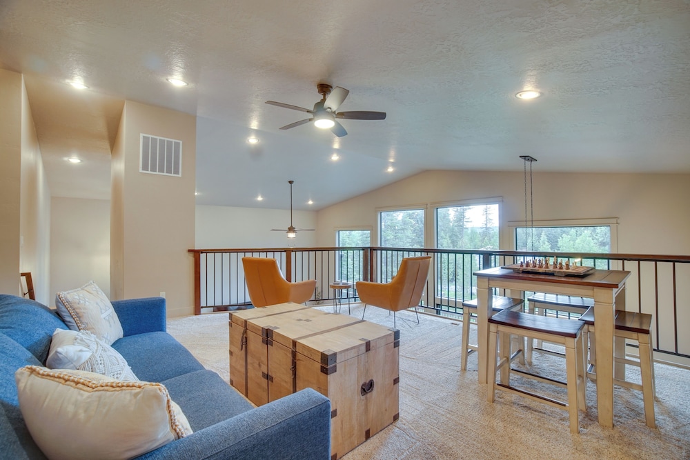 Sled Hill & Hot Tub Access: Mccall Family Cabin! - McCall, ID