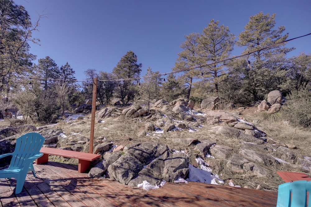 2 Mi To Whiskey Row: Tranquil Getaway W/ Deck! - Prescott, AZ