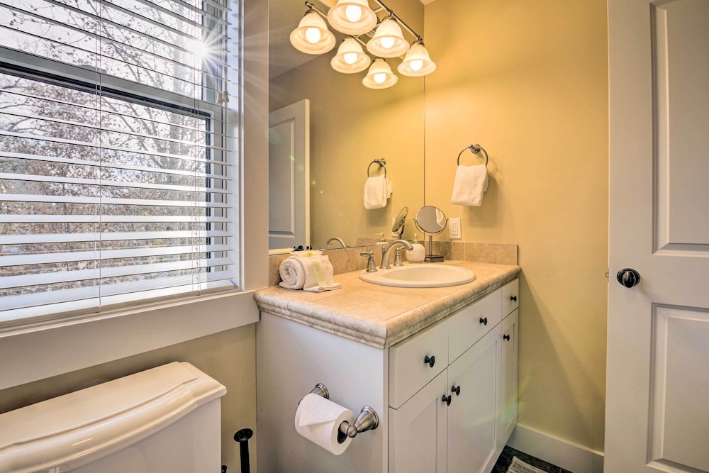 河街栖息 - 距离阳光谷度假村12英里 - 貝爾維尤