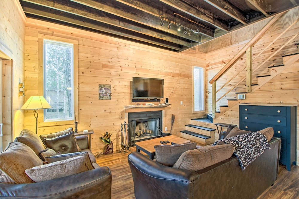 Pet-friendly Santee River Retreat W/ Private Dock! - Georgetown, SC