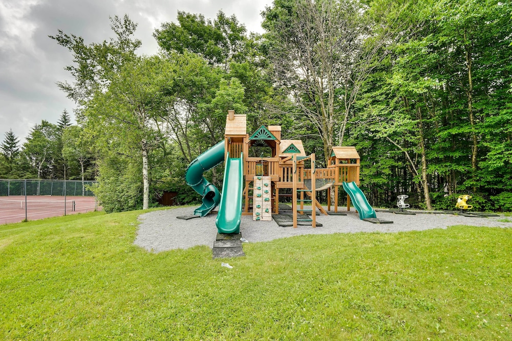 Adventure Home: Trails, Pool, Gym & Tennis Access - Manchester, VT