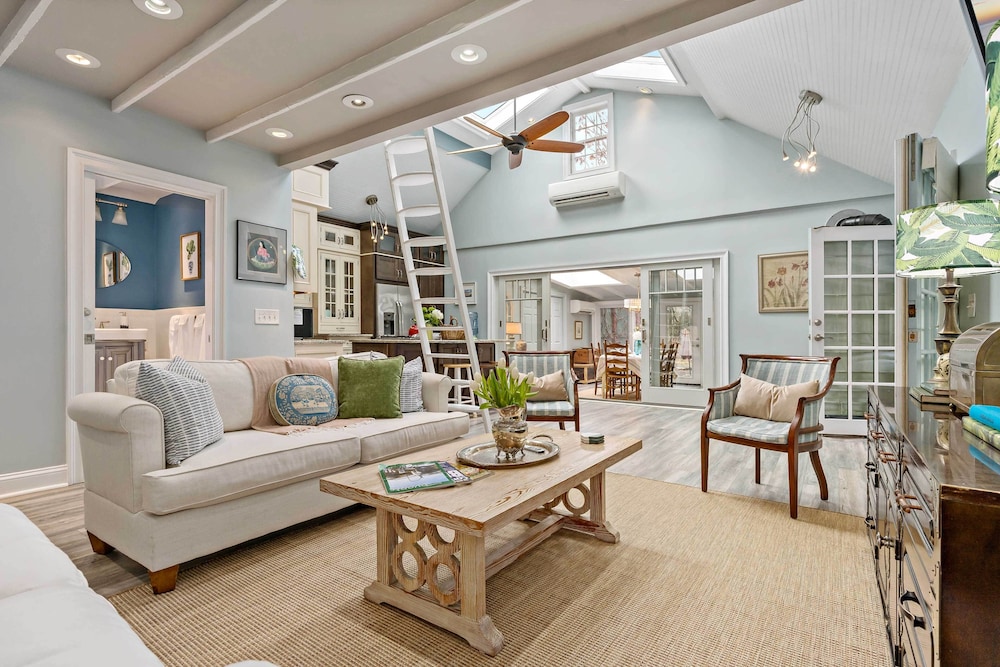 Guilford Carriage House At Granite Lodge! - Connecticut