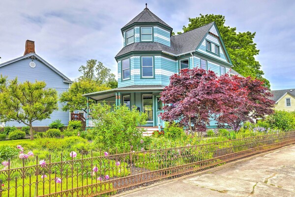 Charming Greenport Gem 1, 1 Mile To Ferry! - Greenport, NY