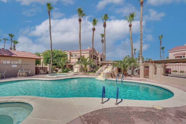 Walk To Lake Havasu Beaches: Condo W/ Pool Access! - Lake Havasu City