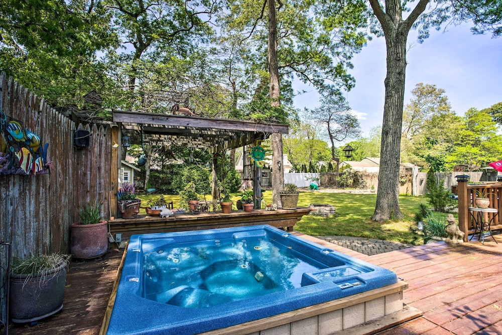 Charming Hampton Bays Home 5 Mi To Coopers Beach - The Hamptons, NY