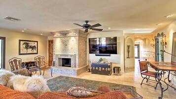 Casa (3 Bedrooms) | Interior