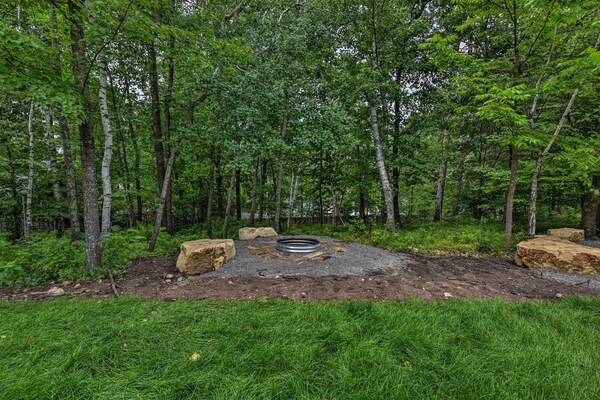 Modern Nisswa Escape W/ Deck: Walk To Gull Lake! - Nisswa, MN