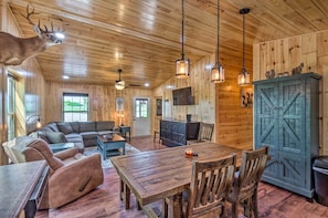 Casa (2 Bedrooms) | Interior