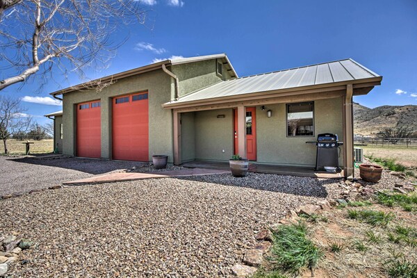 Cozy Elgin Casita W/ Gas Grill: Pets Welcome! - Sonoita, AZ