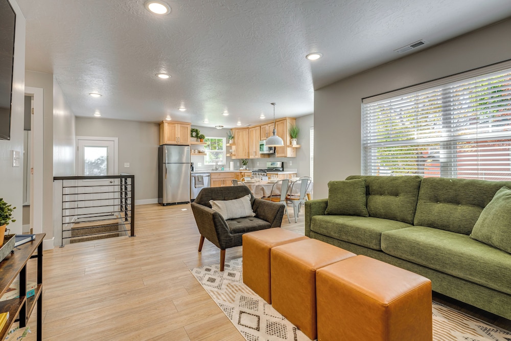 Mountain-view Cedar City Home W/ Large Yard! - Cedar City, UT