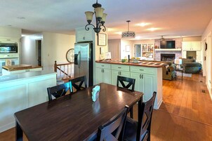 Casa (4 Bedrooms) | Interior