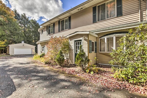 Spacious Apt W/ Yard: 3 Mi To Windham Mountain - Windham, NY