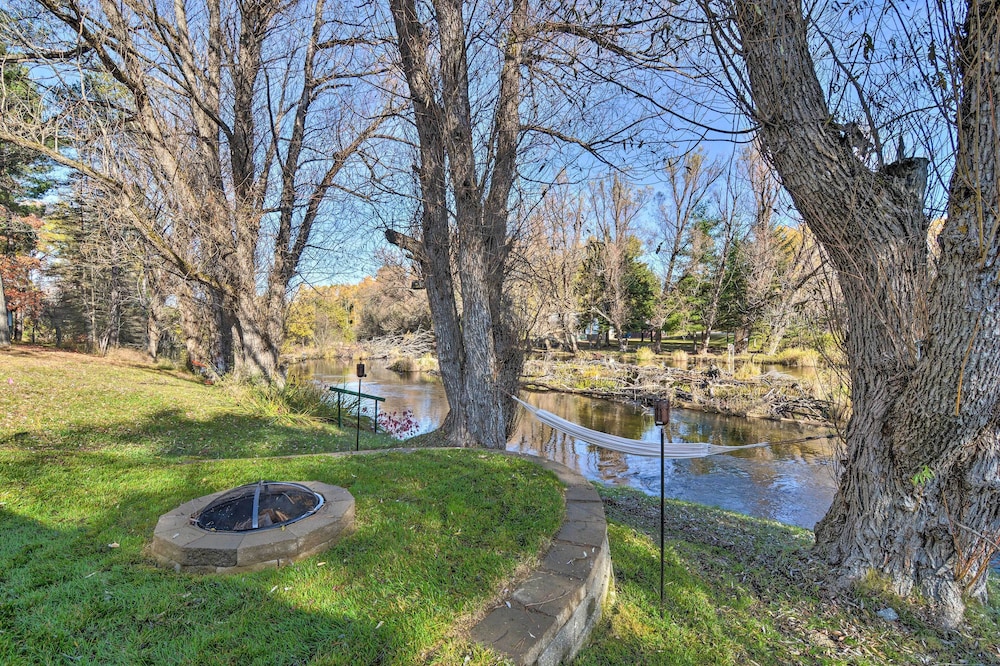 Riverfront Grayling Retreat W/ Fire Pit & Dock! - Grayling, MI