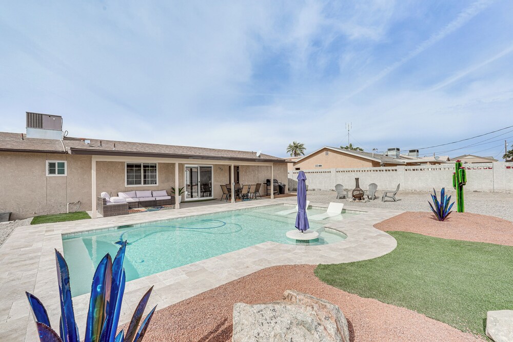 5 Mi To Lake Havasu: Home W/ Yard & Pool - Arizona