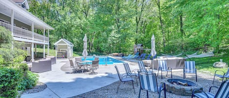 Casa (Multiple Bedrooms) | Parte interna