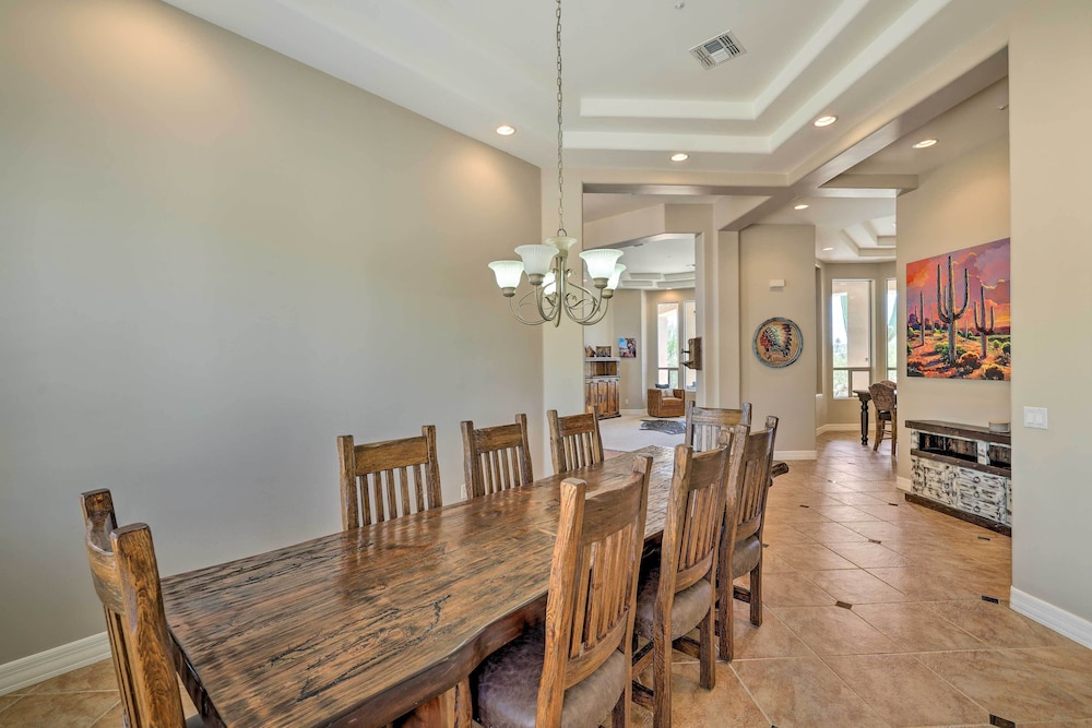 Stunning Cave Creek Home W/ Infinity Pool! - Phoenix, AZ