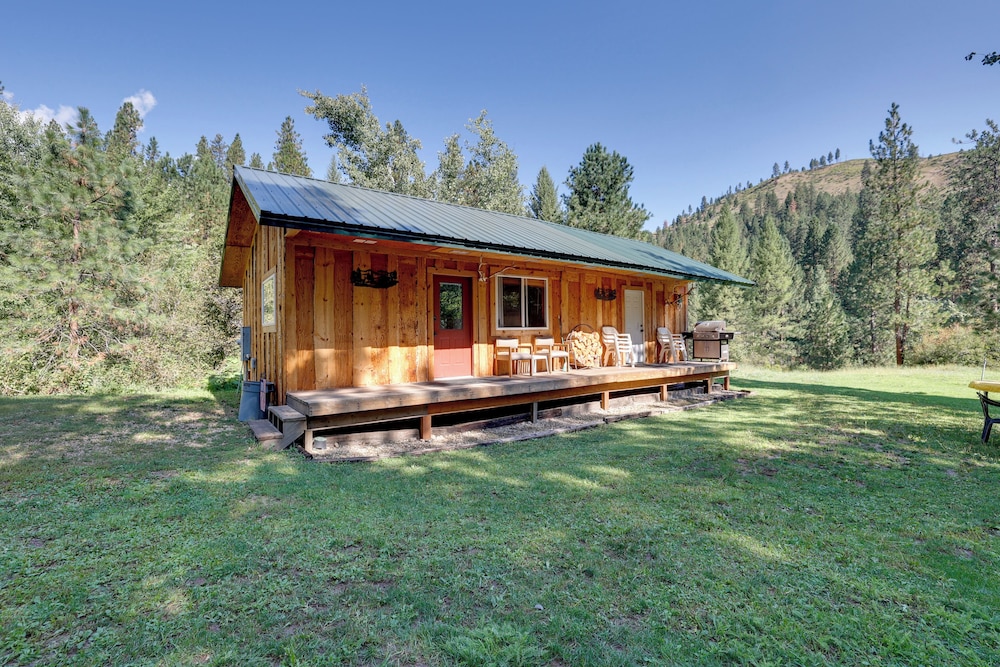 Cozy Countryside Cabin In Robie Creek Park! - Idaho City, ID