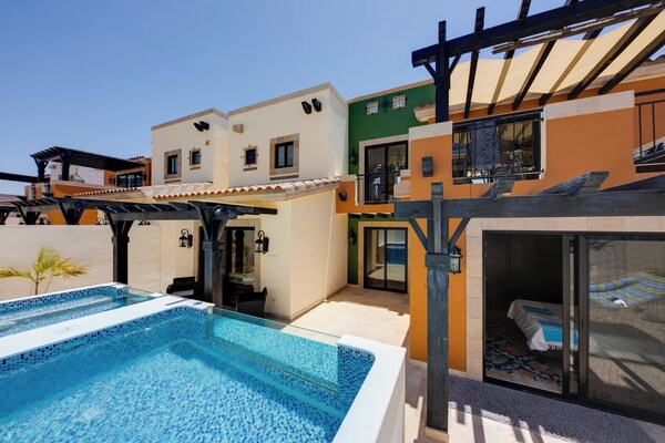 Casa Verde In Cabo San Lucas - 3 Mi To Marina! - Cabo San Lucas