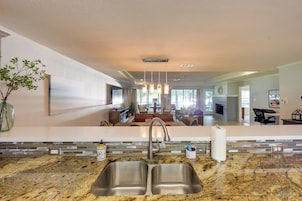 Casa (3 Bedrooms) | Interior