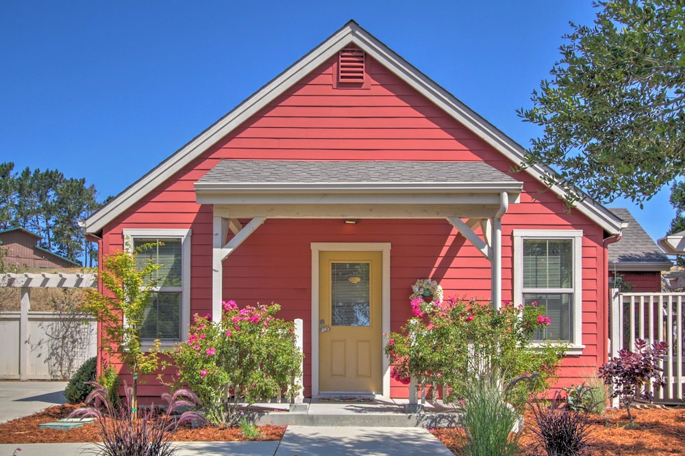 Serene Bungalow-style Home In Point Reyes Station! - Point Reyes Station, CA