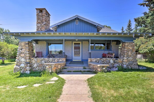 Walk To Downtown: Custer Retreat W/ Fire Pit! - Custer, SD