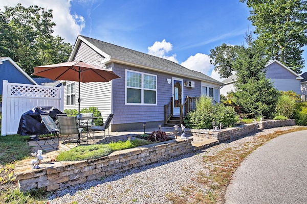Wells Beach Cottage W/ Pool Access ~ 1 Mi To Coast - Ogunquit, ME