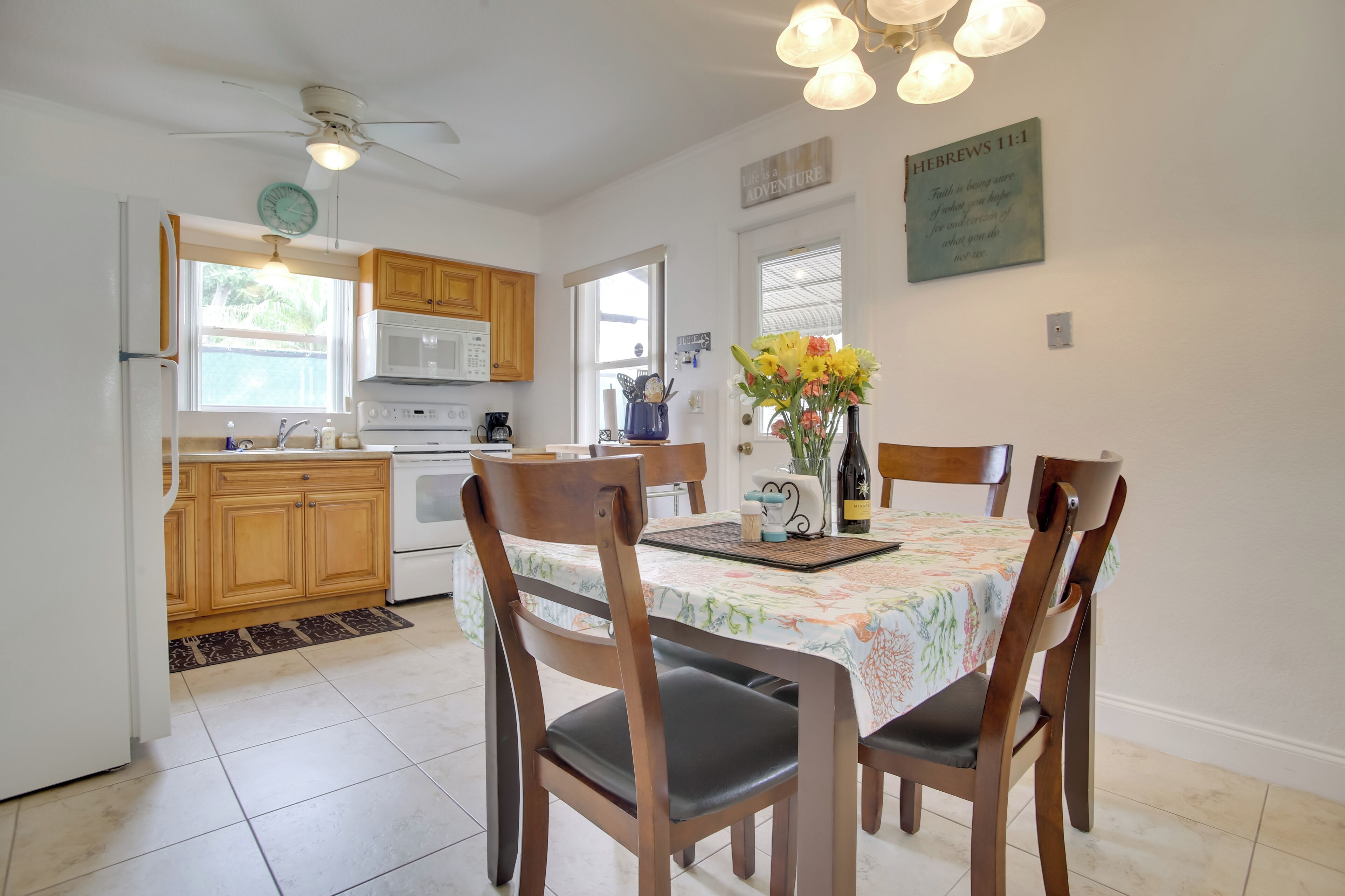 Casa (2 Bedrooms) | Interior