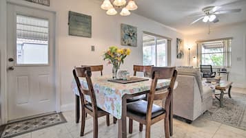 Casa (2 Bedrooms) | Interior