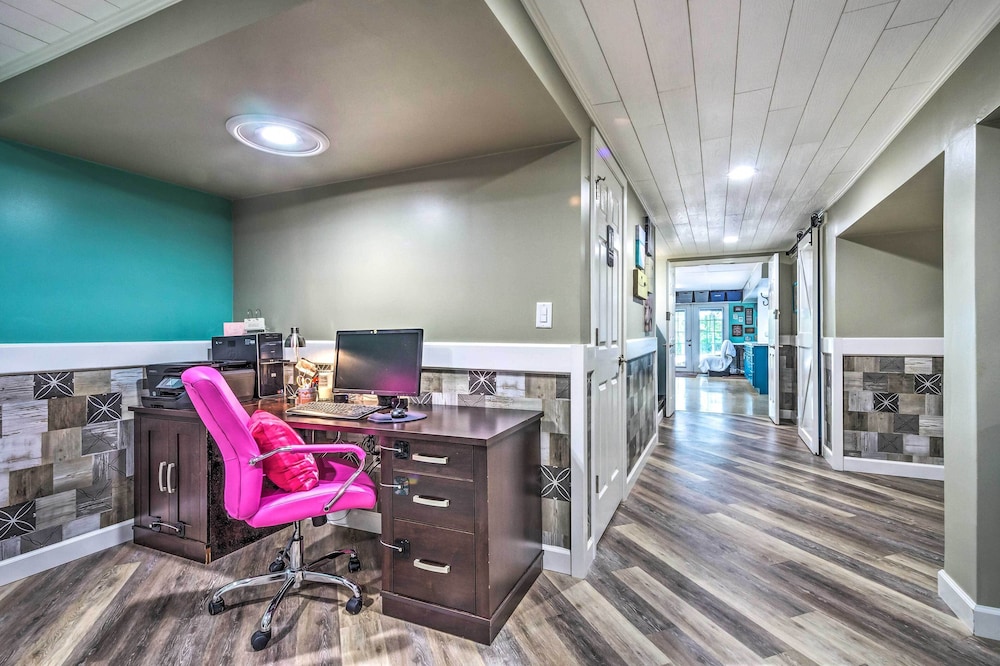 Mammoth Cave Rental On 50 Acres: Shared Amenities - Mammoth Cave, KY