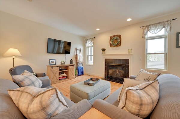 Bright Condo W/ Community Perks: Near Ski Quechee! - Woodstock, VT