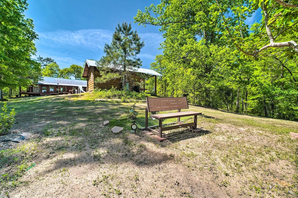 Rustic Woodville Getaway With Pool & Guest House - Lake Tejas, Colmesneil