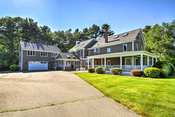 Large Kennebunk Home, Walk To Beach < 2 Mi To Town - Kennebunk, ME