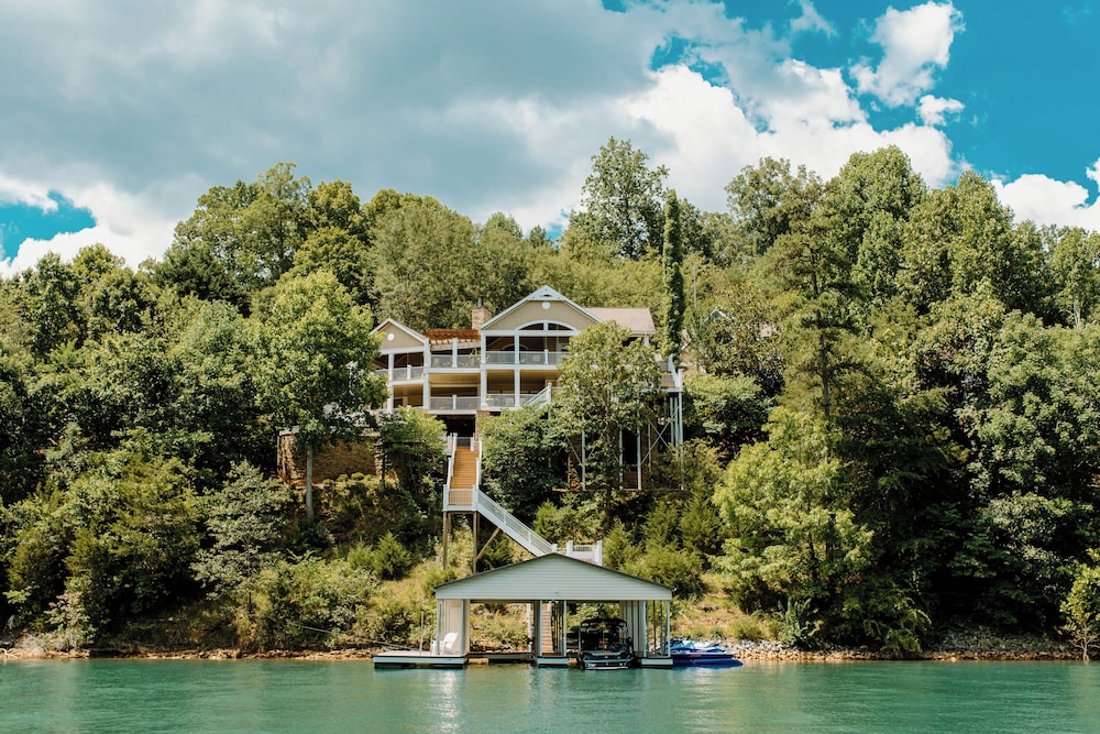 Waterfront Home On Norris Lake W/ Boat Slip! - Norris Lake, TN