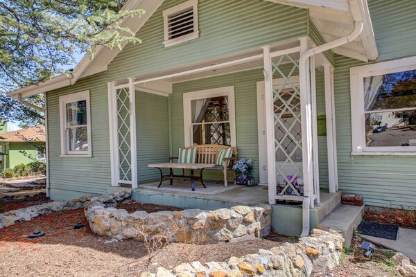 Historic Prescott Home W/ Yard & Fire Pit! - Prescott, AZ
