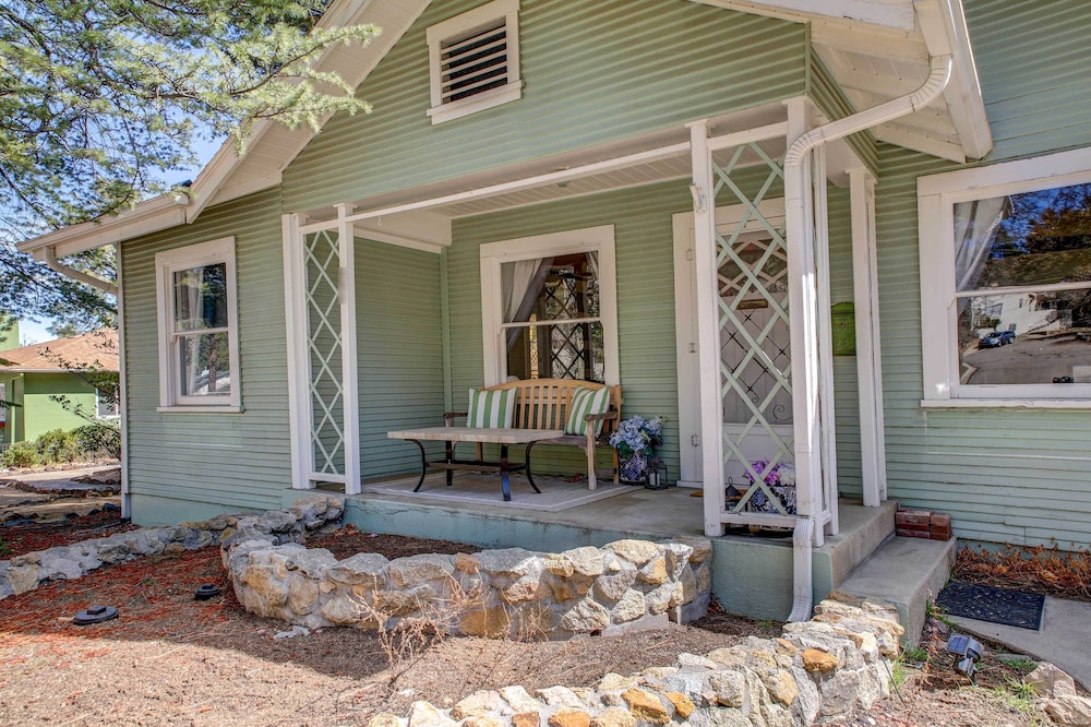Historic Prescott Home W/ Yard & Fire Pit! - Prescott, AZ