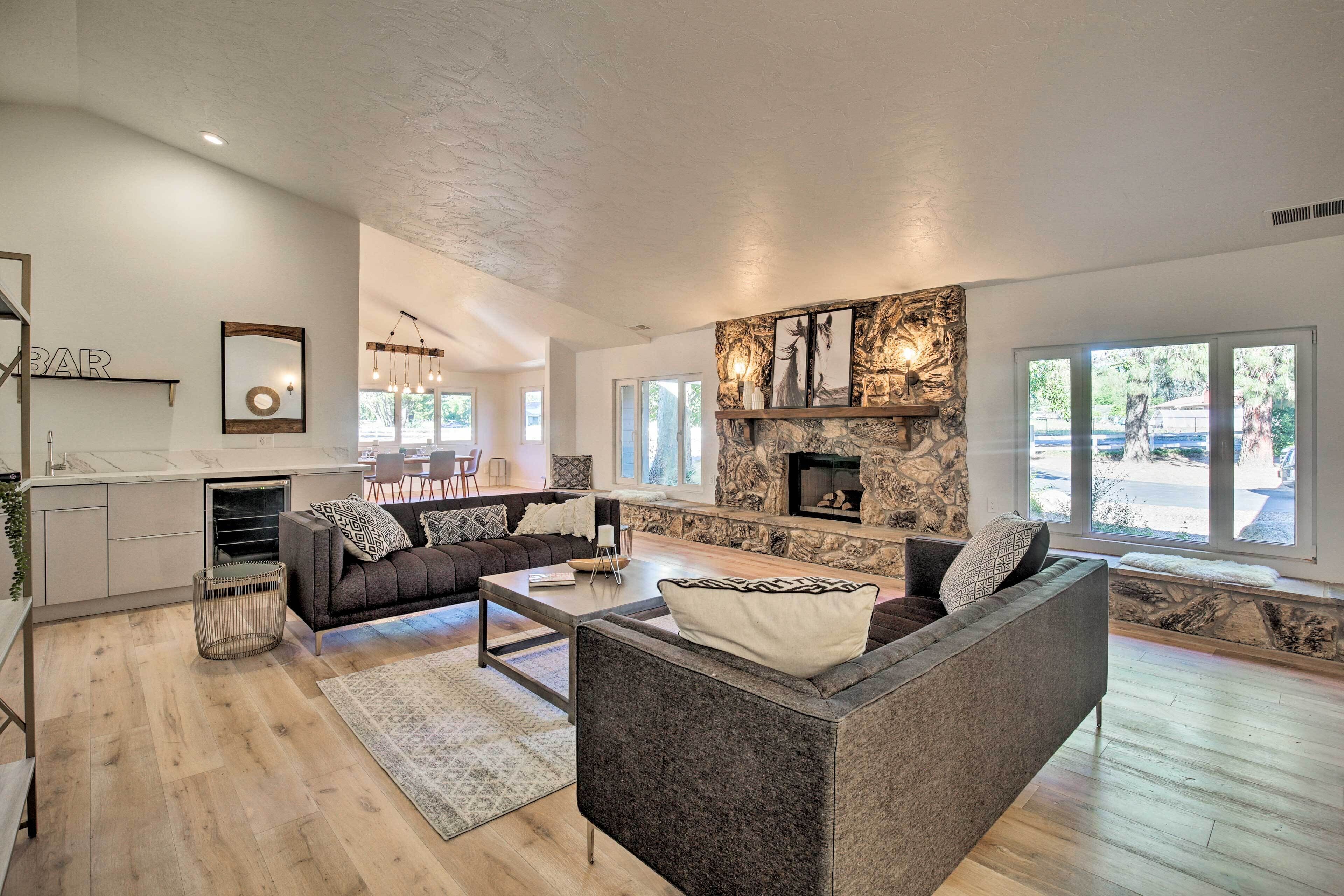 Casa (Multiple Bedrooms) | Interior