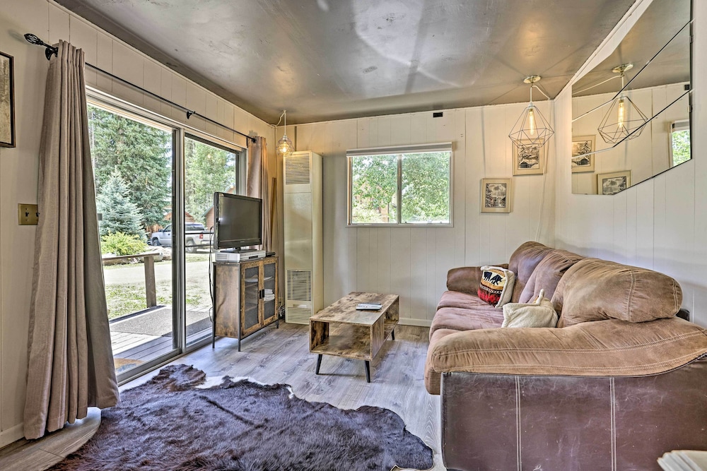 Direct Beach Access: Grand Lake Cabin W/ Deck! - Grand Lake, CO
