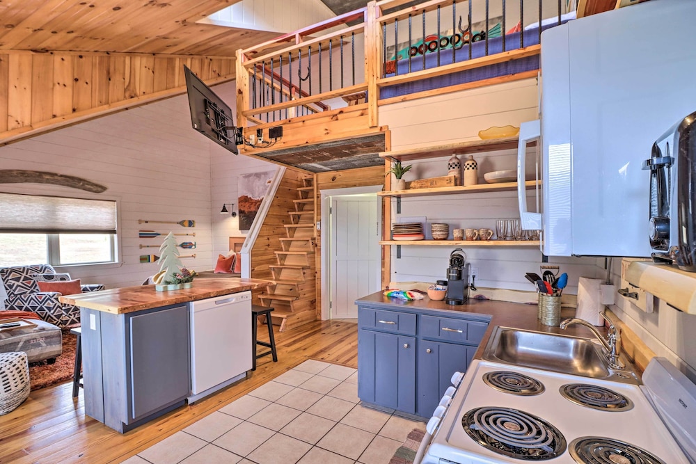 화합의 불구덩이가 있는 쾌활한 애완동물 친화적인 스튜디오 - 멜버른