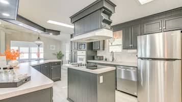 Casa (2 Bedrooms) | Interior