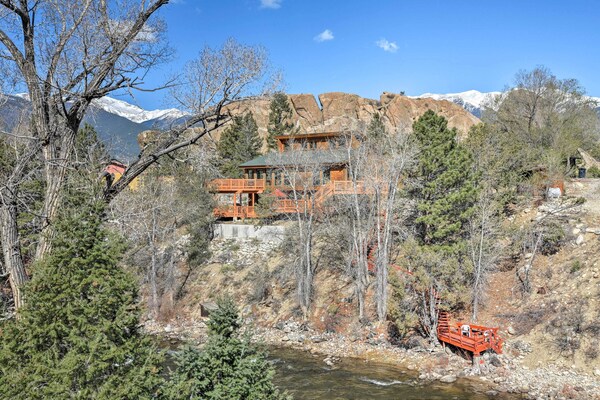 Buena Vista Retreat: Steps To Arkansas River! - Buena Vista, CO