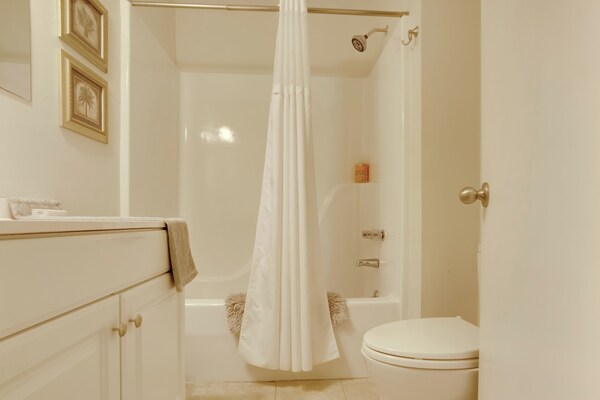 Downtown Home W/ Yard & Bbq - 6 Mi To Downtown! - Beaufort, SC